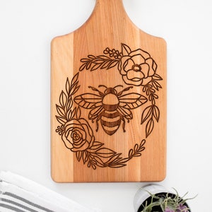 Cute Floral Honey Bee Cutting Board Gift for Bee Keeper, Flower Honey ...