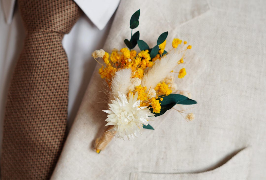Yelllow Gypsophila Boutonniere,yellow Wedding Boutonniere,men ...