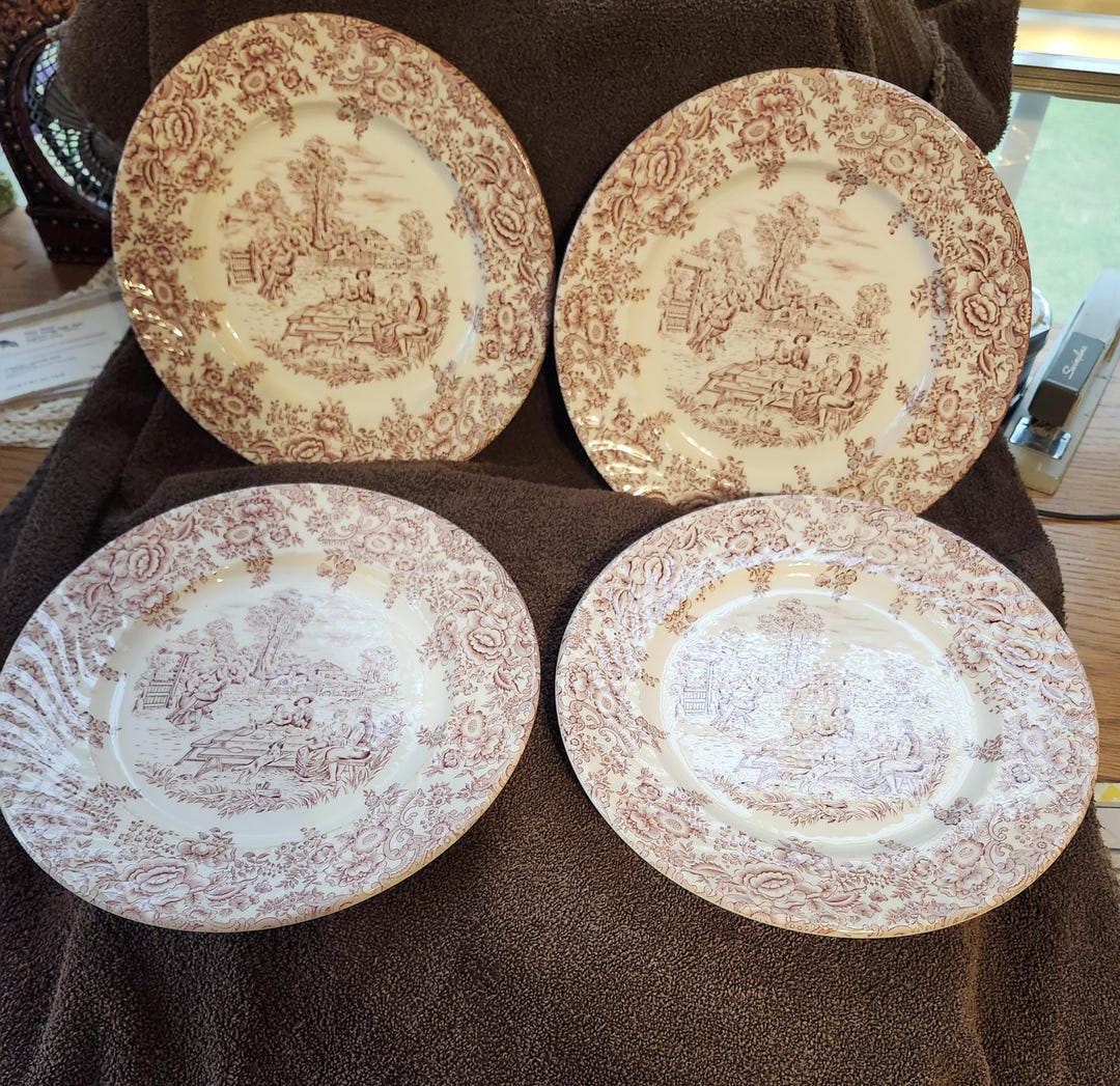 Pink Colonial Scene Plates - Etsy