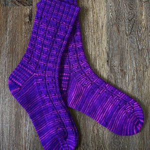 Mahogany Run Sock Pattern - Crazy Sock Lady Designs - PDF Pattern - Etsy