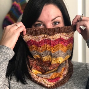 Round and Round Cowl PDF Knitting Pattern by Crazy Sock Lady Designs - Etsy