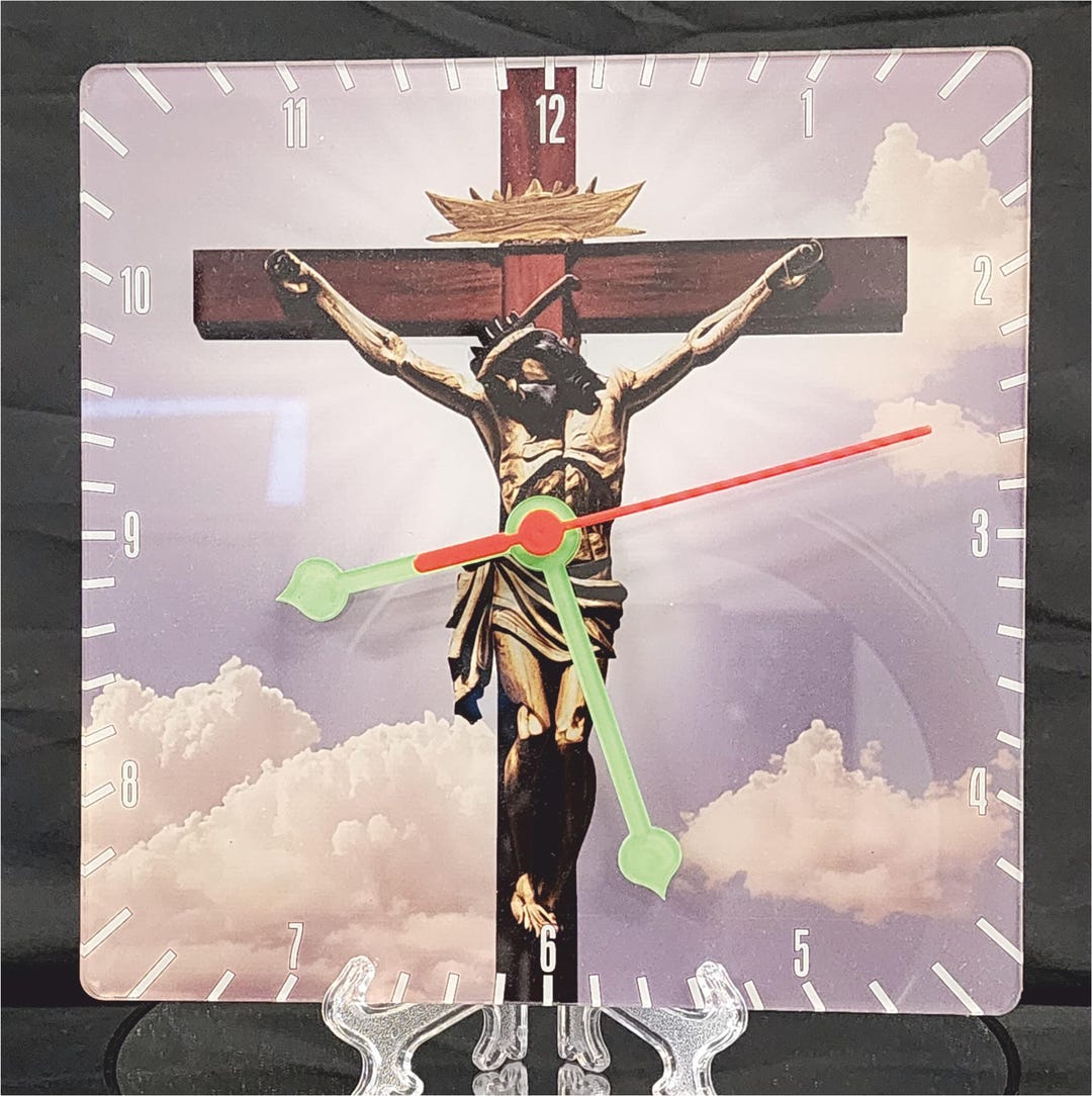 Quartz Clock, Jesus Christ on the Cross, 200mm or 300mm Square, Great ...