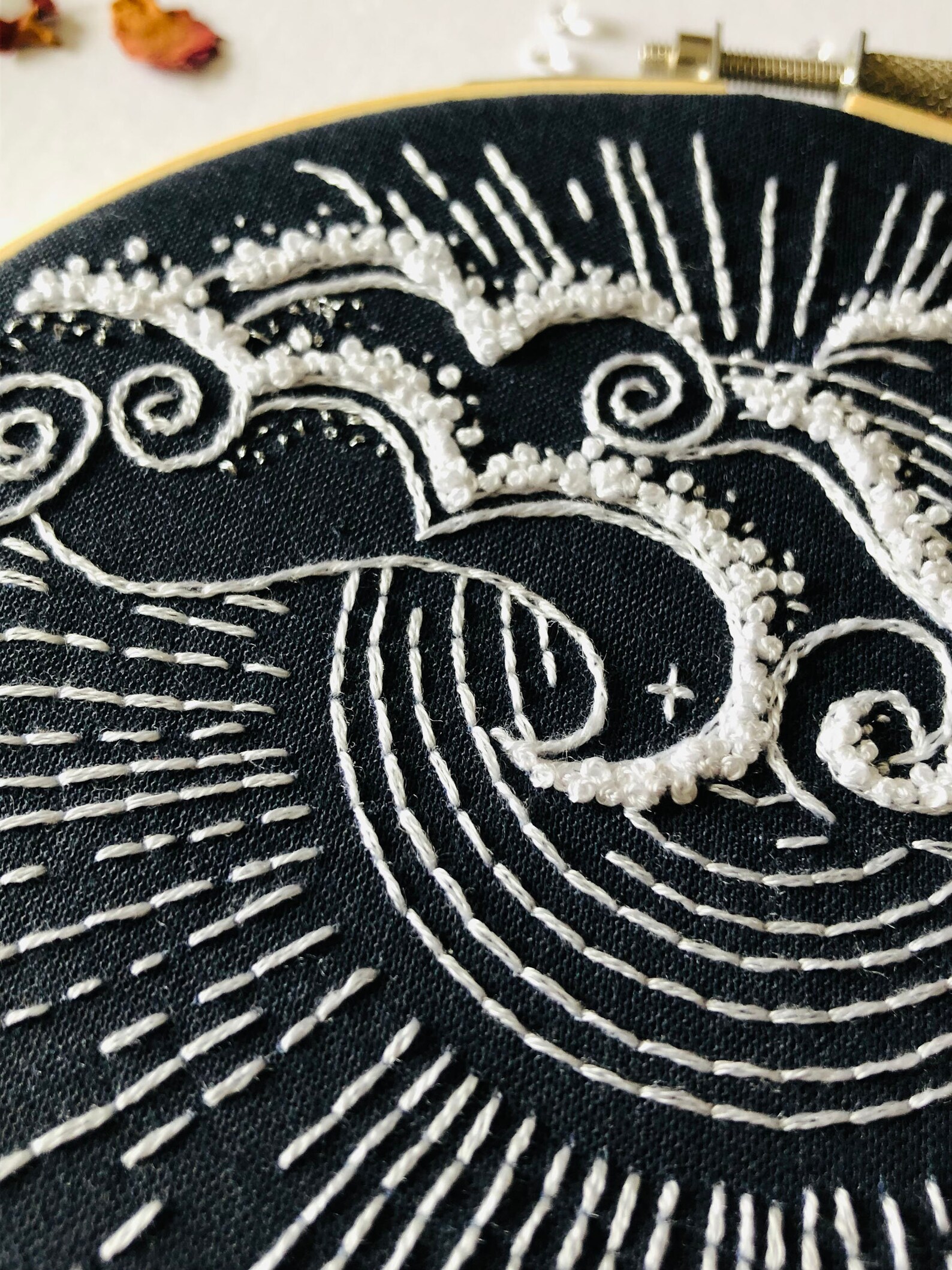 Full Moon Embroidery Kit Sewing Kit Embroidery Pattern - Etsy UK