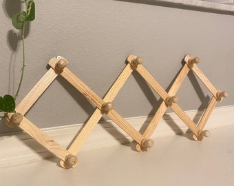 Wooden Accordion Peg Rack - Etsy