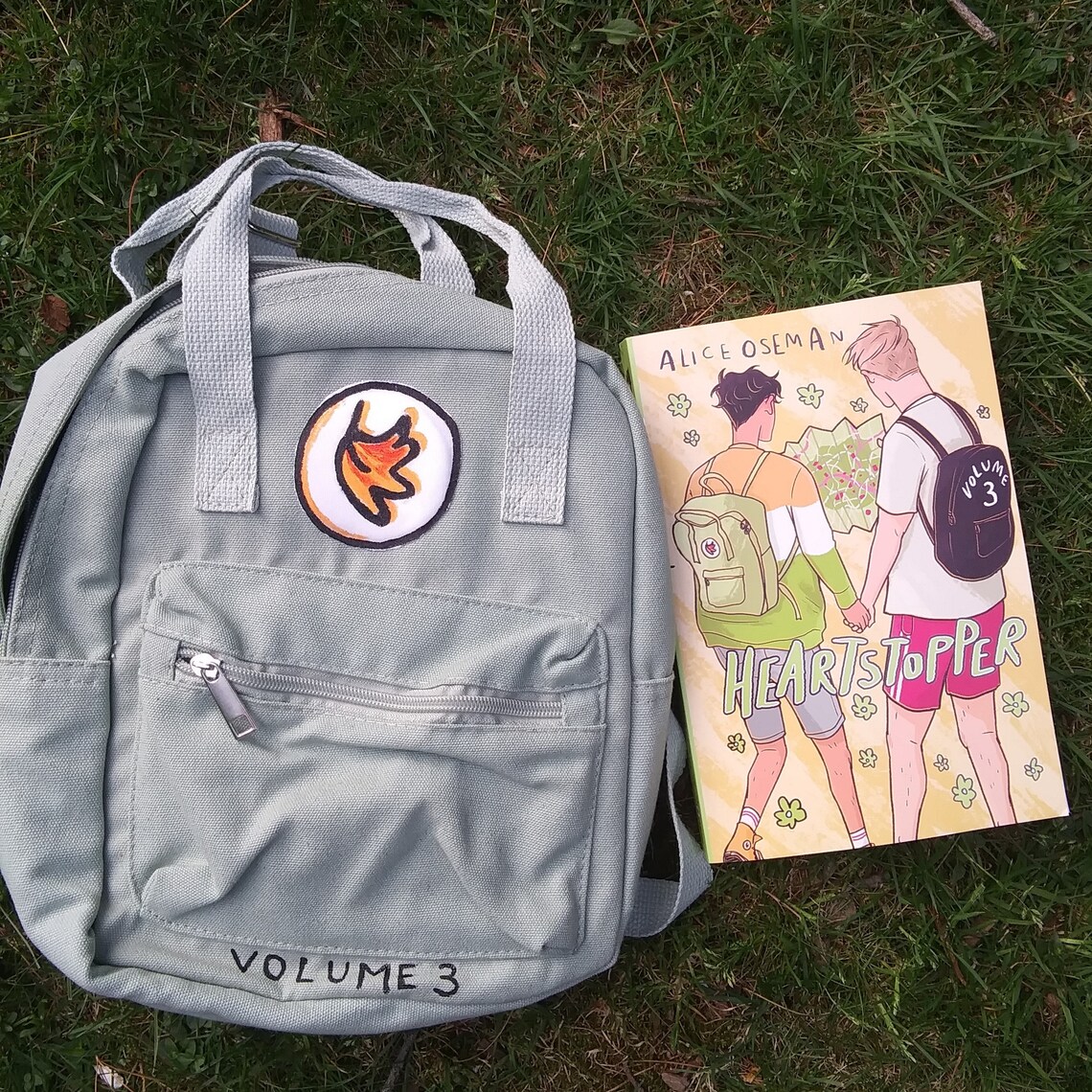 Heartstopper Mini Backpack Vol. 3 | Etsy Hong Kong