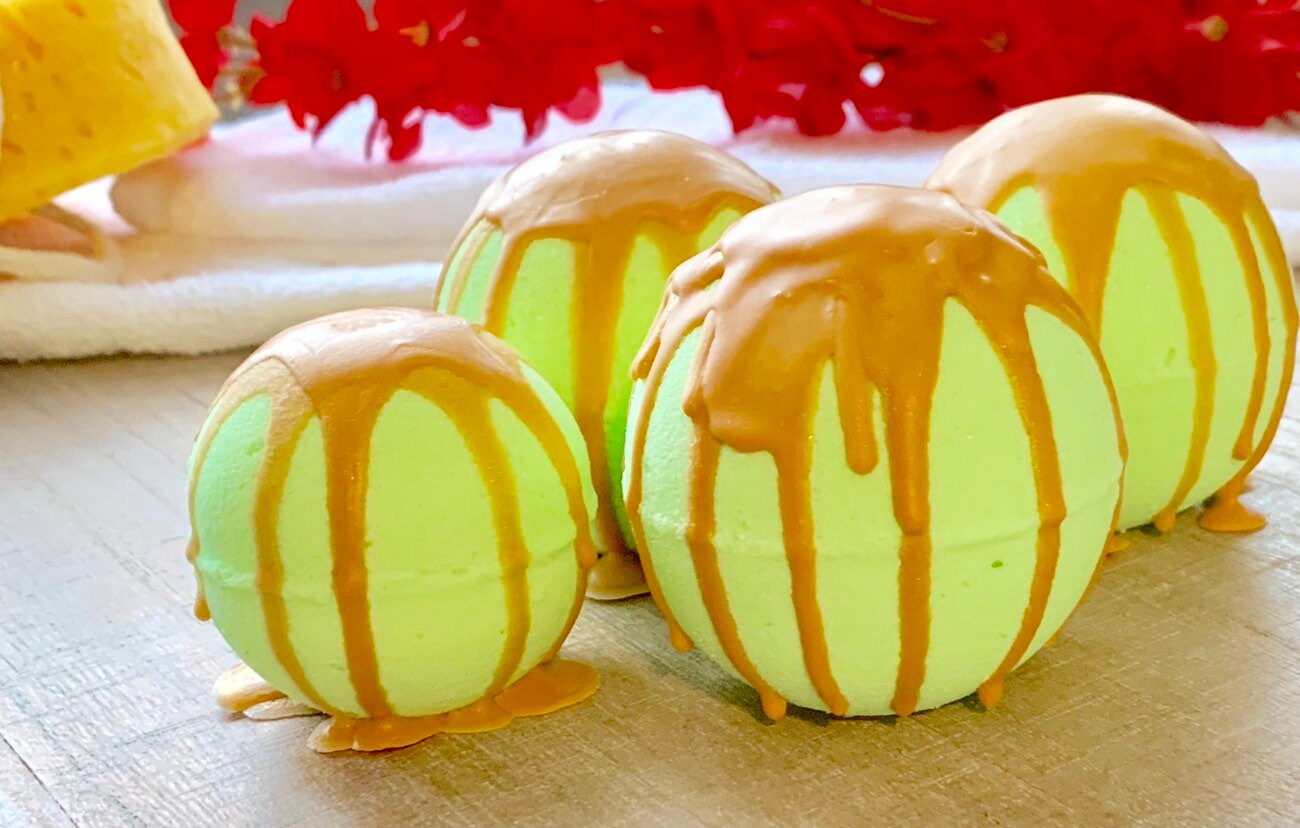 Candy Apple Bath Bomb Fall Bath Bomb Cocoa Butter Bath Bomb | Etsy