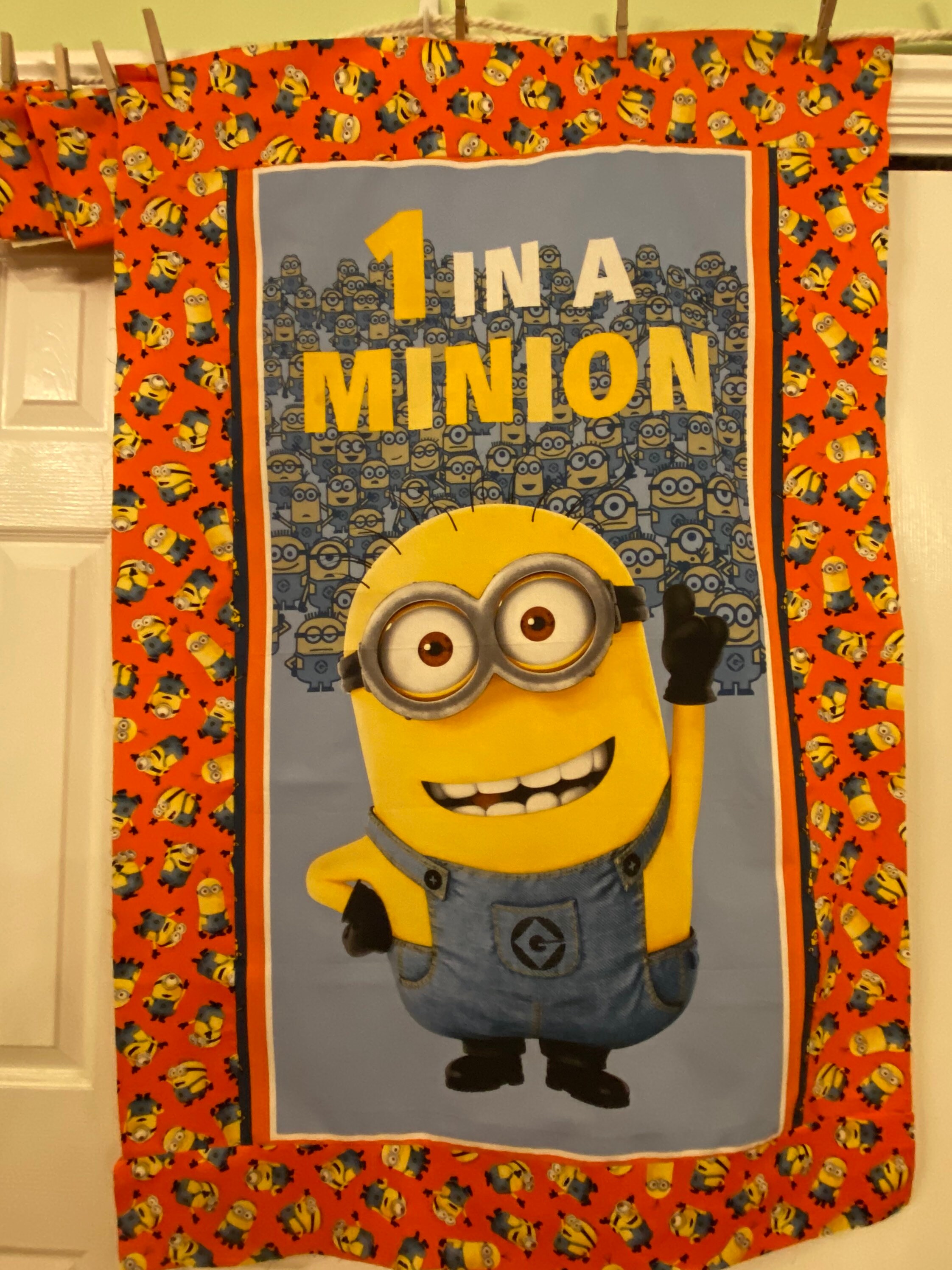 One in a Minion Despicable Me Crib/ Wall Hanging UNFINISHED Quilt Top ...