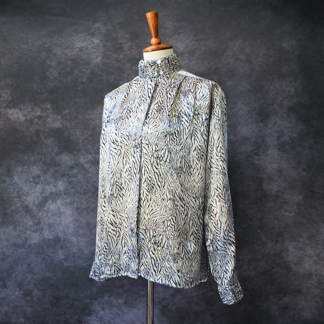 Vintage 80s Tess Paris Milano Feather Print Satin Blouse Top Size 8 - Etsy