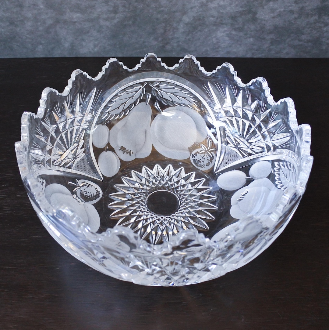 Vintage Large Crystal Vegetable Fruit Pattern Salad Serving Fruit Bowl ...