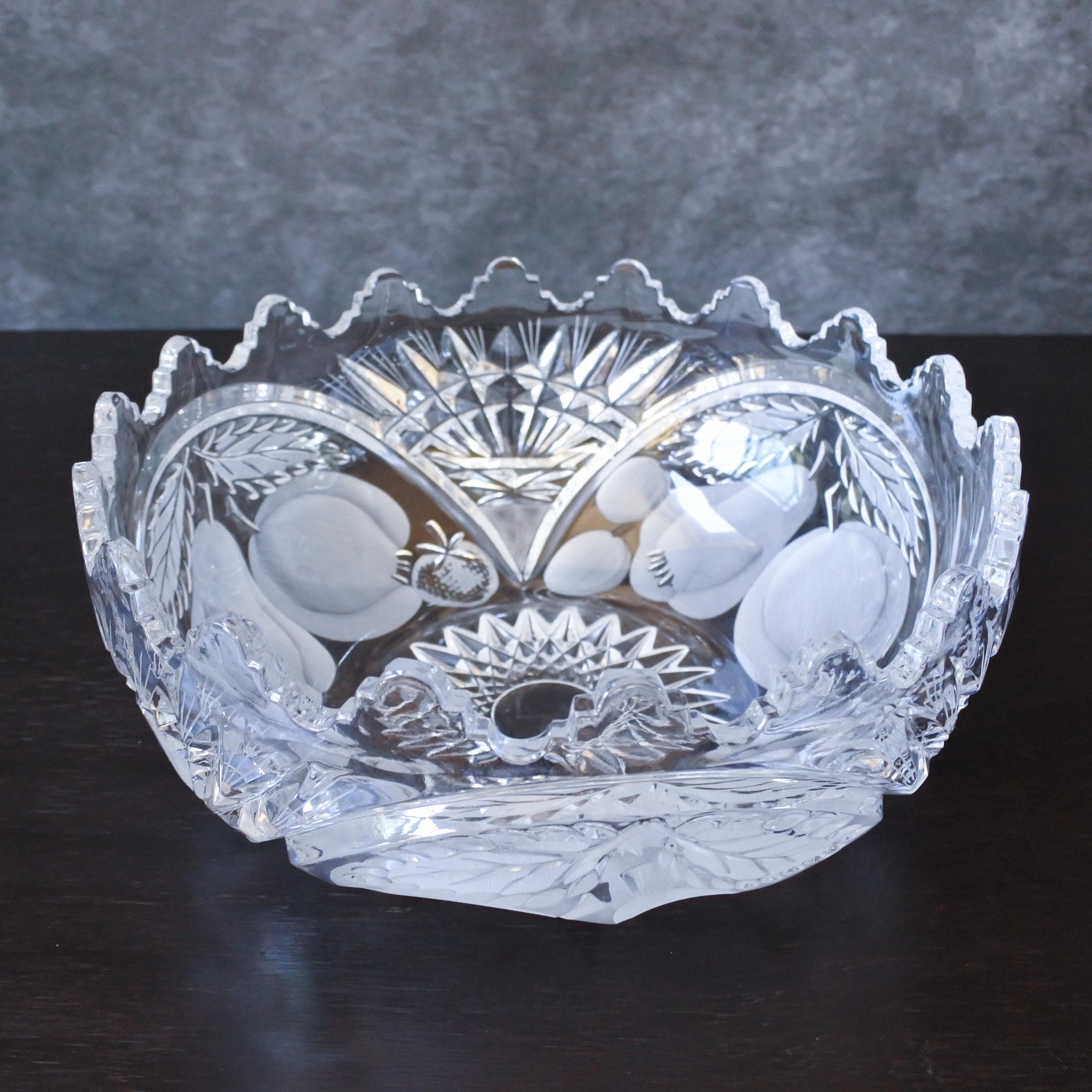Vintage Large Crystal Vegetable Fruit Pattern Salad Serving Fruit Bowl ...