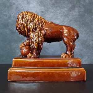 Vintage Large Lion Rockingham Style Treacle Brown Glaze Ceramic Statue ...