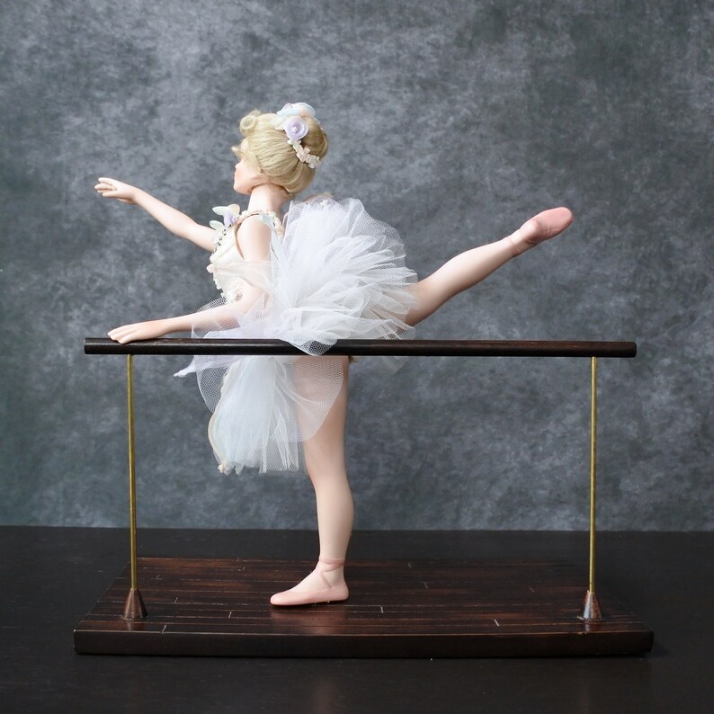 Rare Vintage Ashton Drake Larissa Ballerina the Dress Rehearsal ...