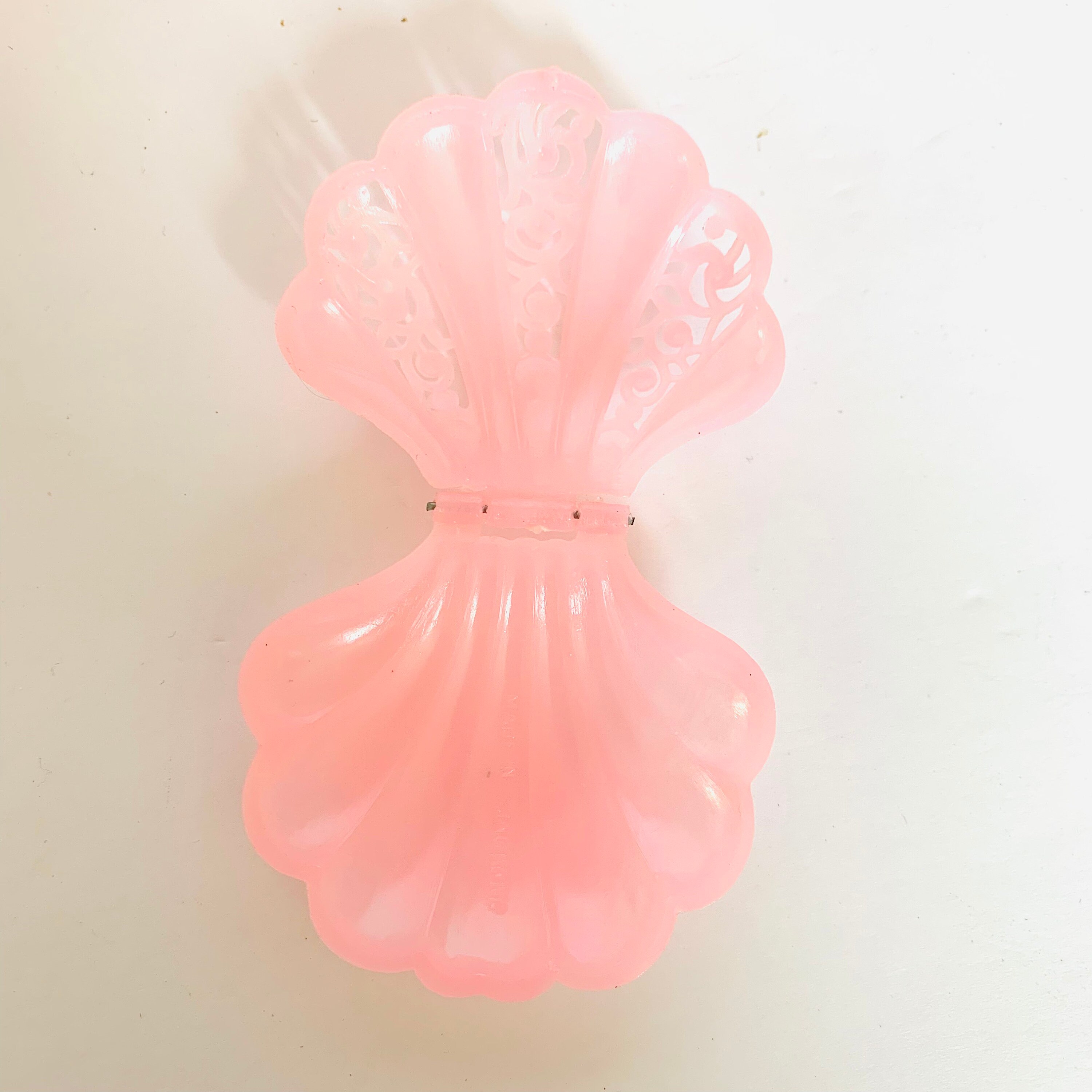 Vintage 1960s NOS Pink Plastic Seashells Scallop Clamshell - Etsy