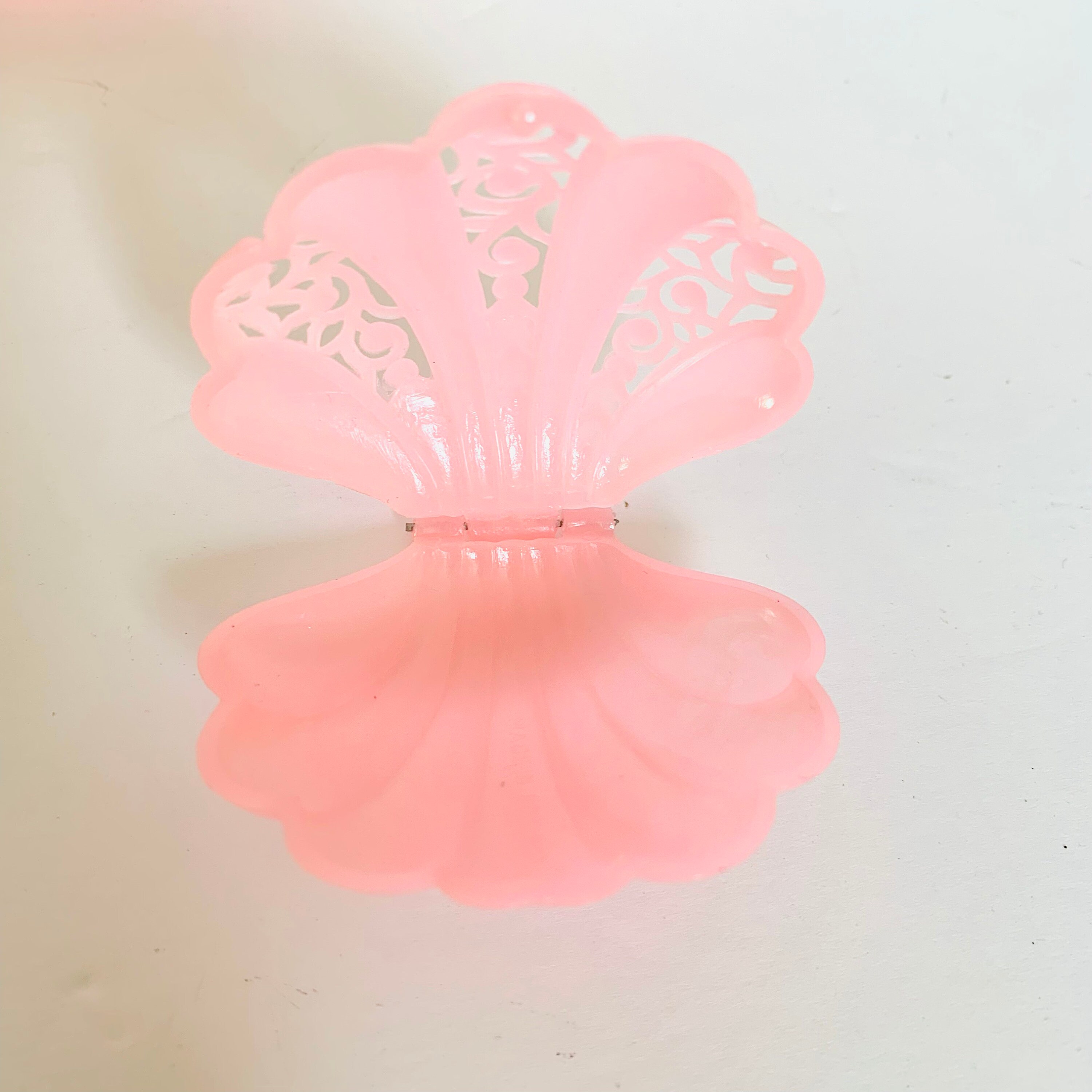 Vintage 1960s NOS Pink Plastic Seashells Scallop Clamshell - Etsy