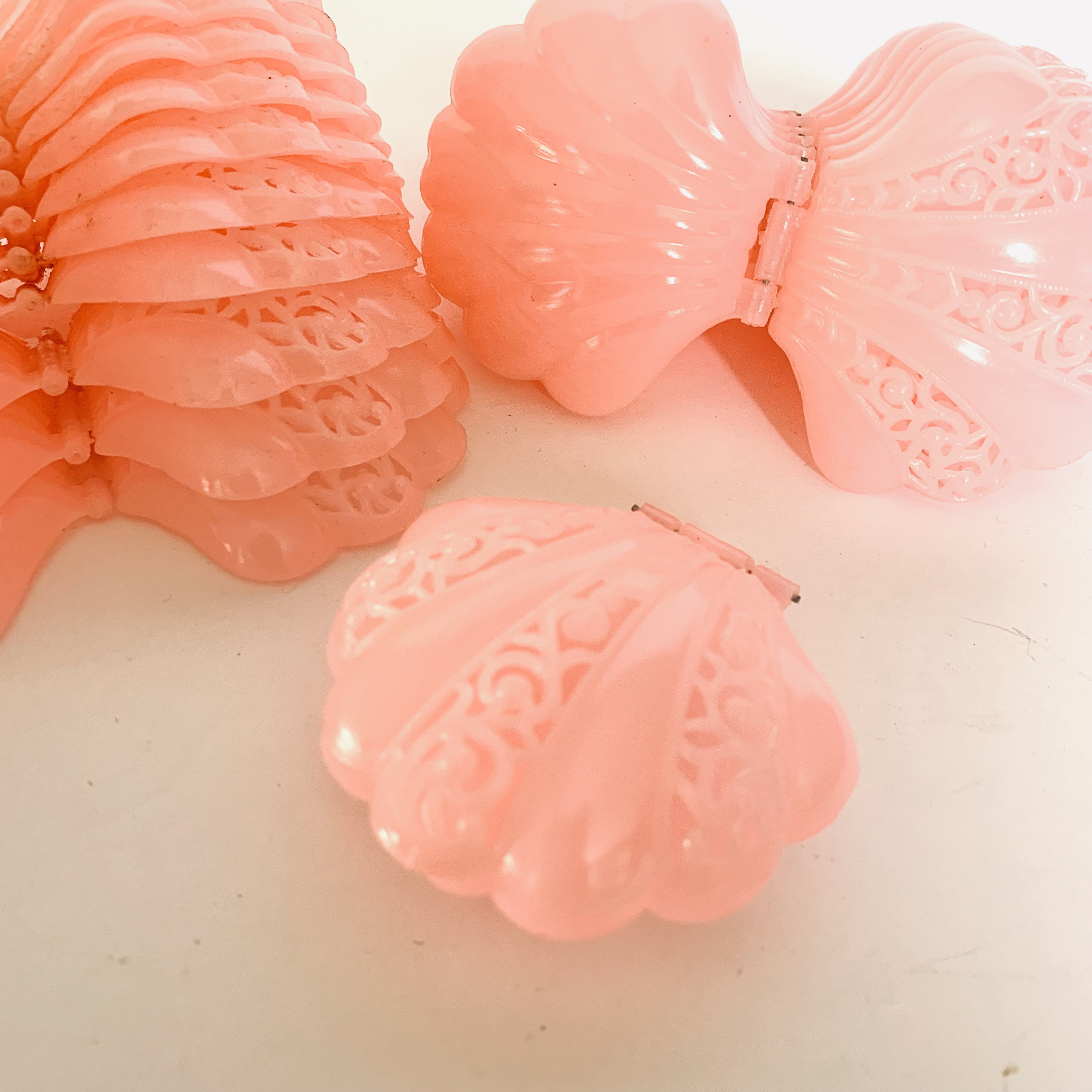 Vintage 1960s NOS Pink Plastic Seashells Scallop Clamshell - Etsy