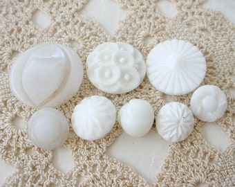 Clambroth Buttons - Etsy