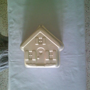 2002 Wilton House Shape Cake Pan/tin 2105-2070 - Etsy