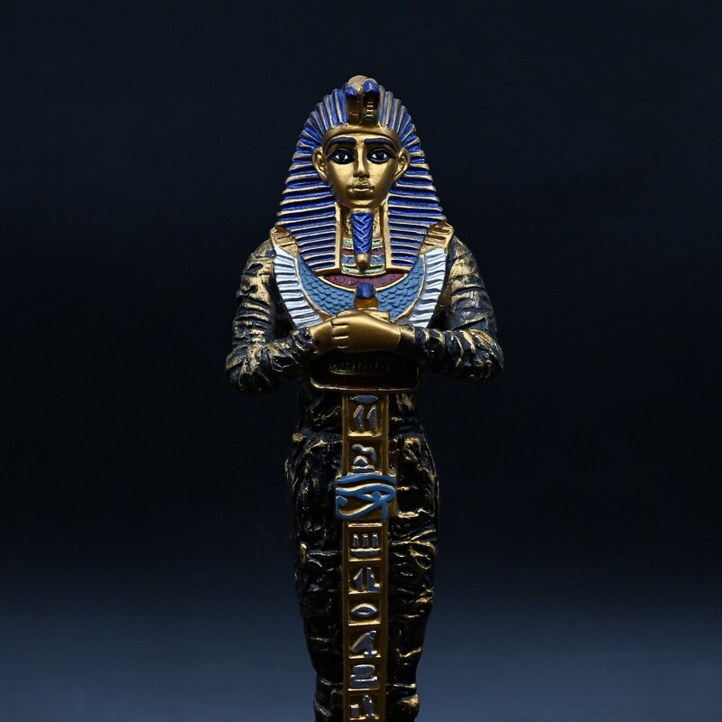 Nefertiti Mask - Etsy