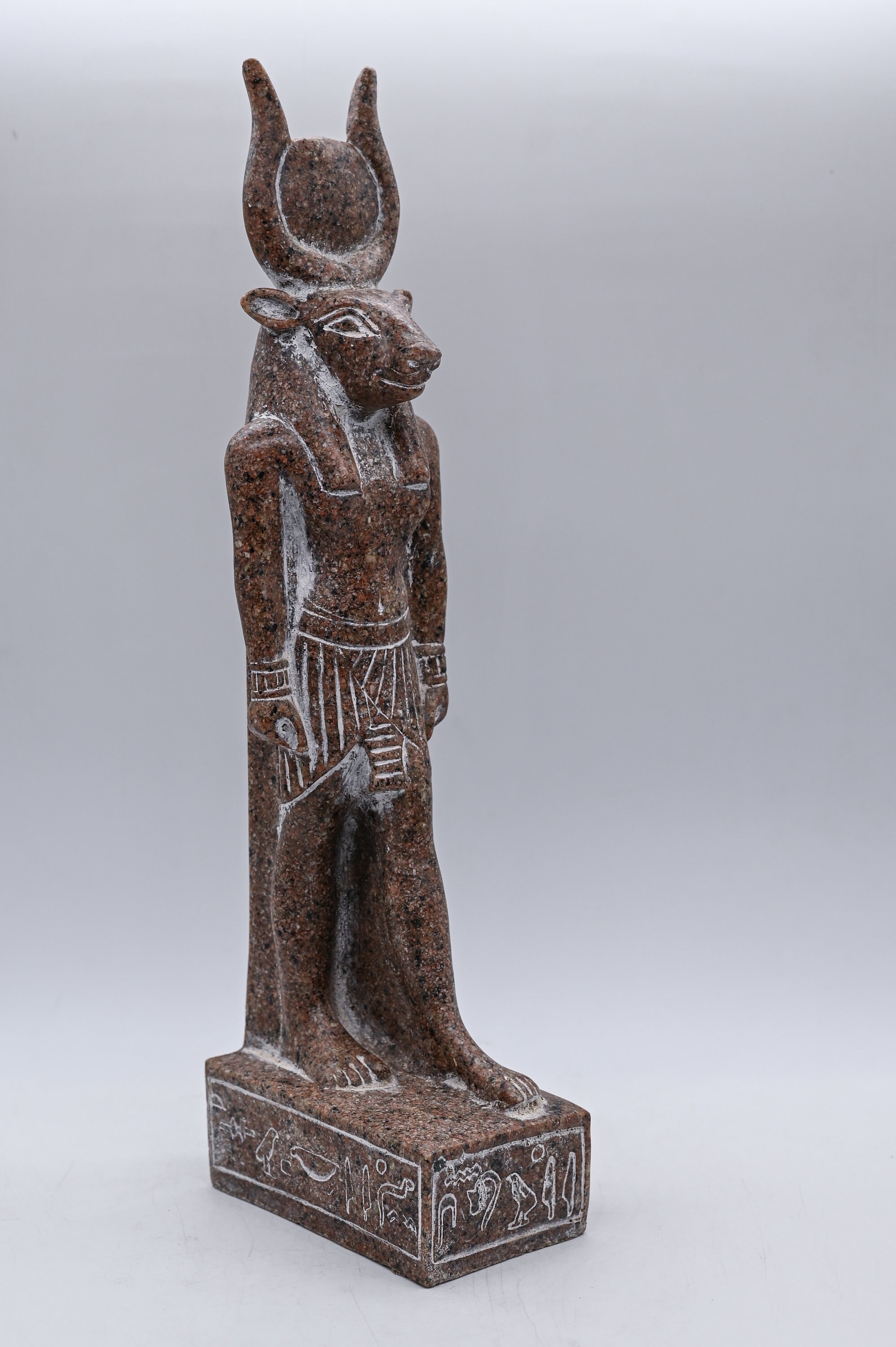 Hathor A Deusa Vaca