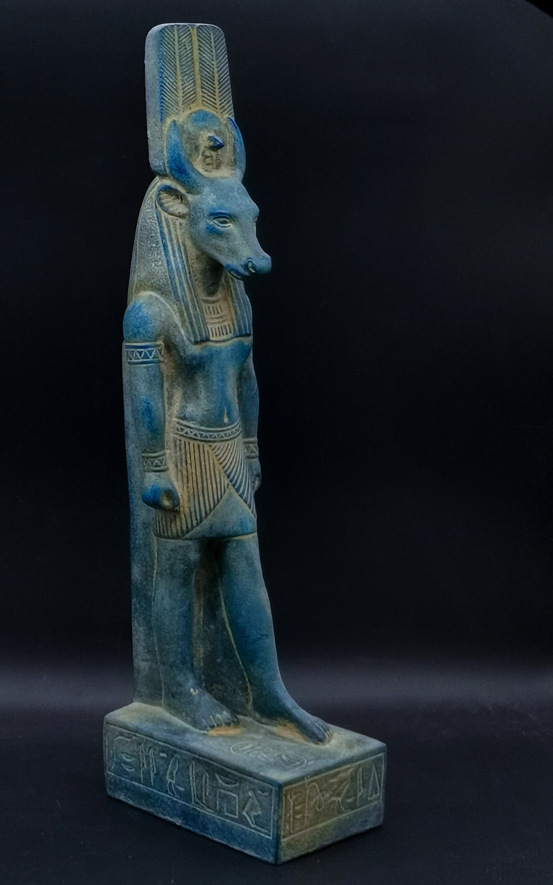 Statue Montu God of War Lord of Medamud, Depicted With a Bulls Head ...