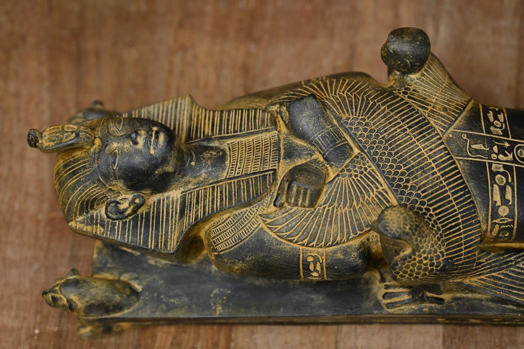 Tutankhamun King Tutankhamun's Bed With the King's Mummy on It, Horus on His Right and Isis on ...