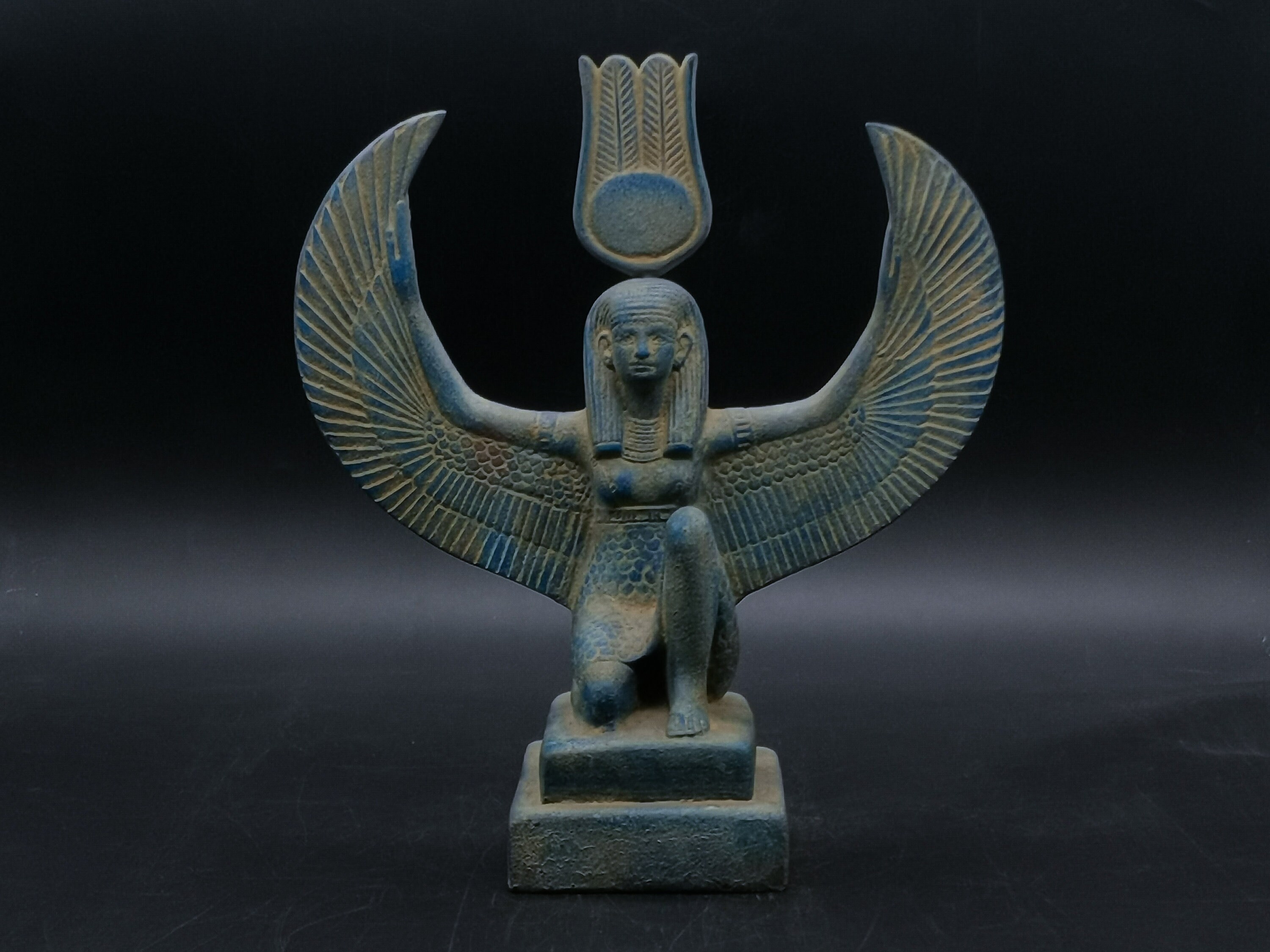 Beautiful Isisgoddess of Magic and Healing Wearing the Sun - Etsy