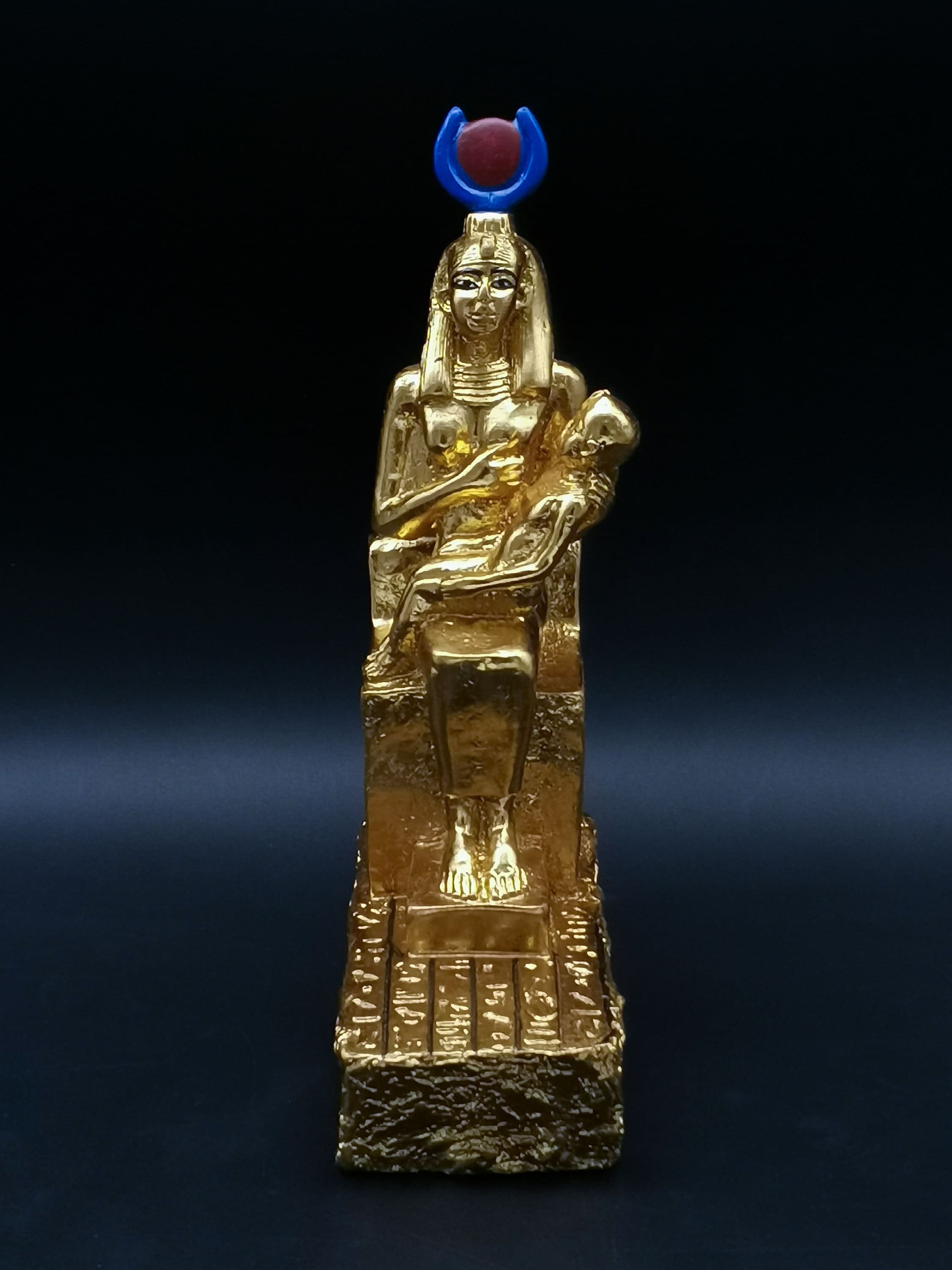Estatua única de la diosa isis amamantando al bebé Horus hecha - Etsy ...