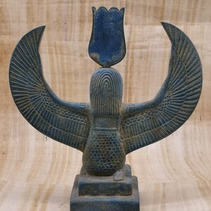 Beautiful Isisgoddess of Magic and Healing Wearing the Sun - Etsy
