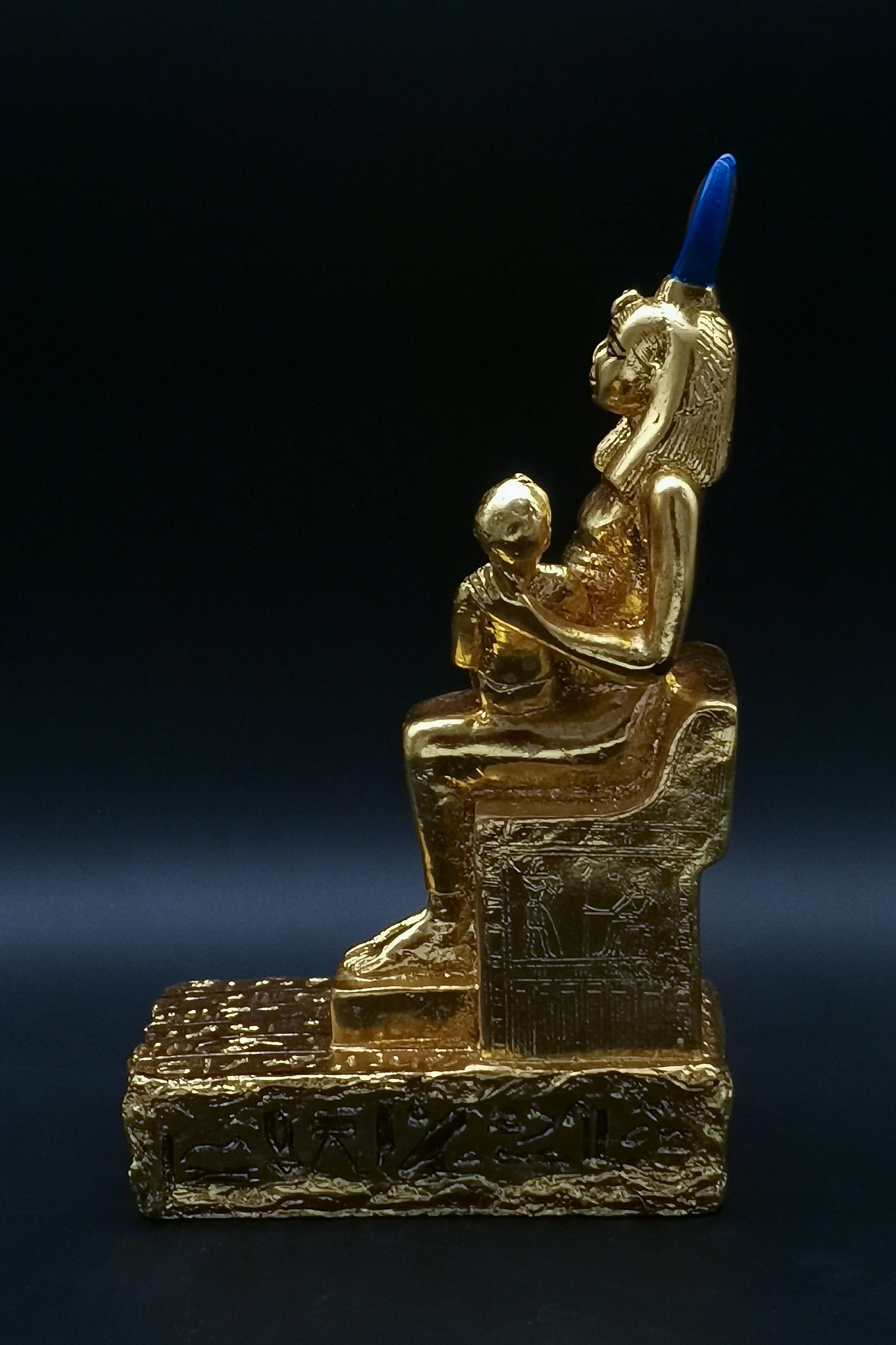 Estatua única de la diosa isis amamantando al bebé Horus hecha - Etsy ...