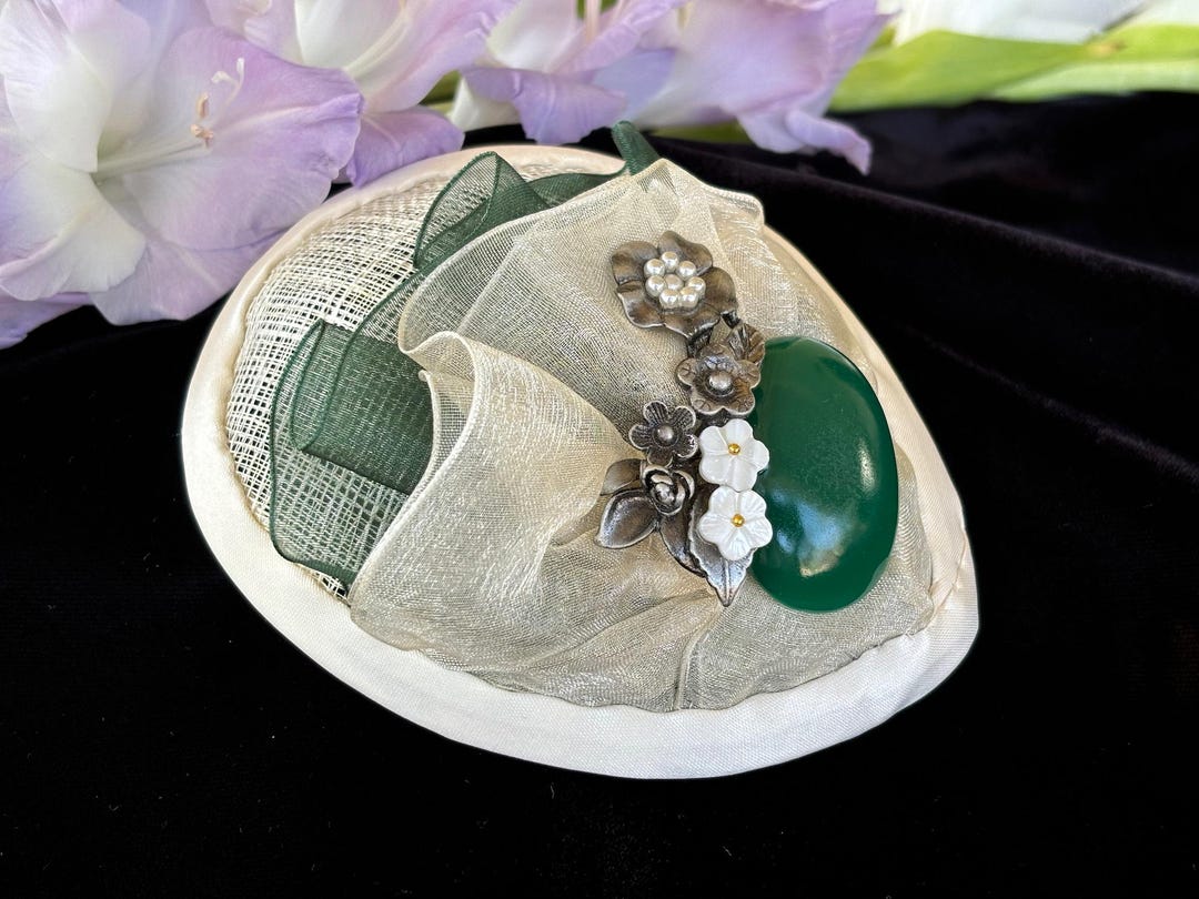 Woman's Kippah - Fascinator - Green, Ivory, Off-white - Fun ...
