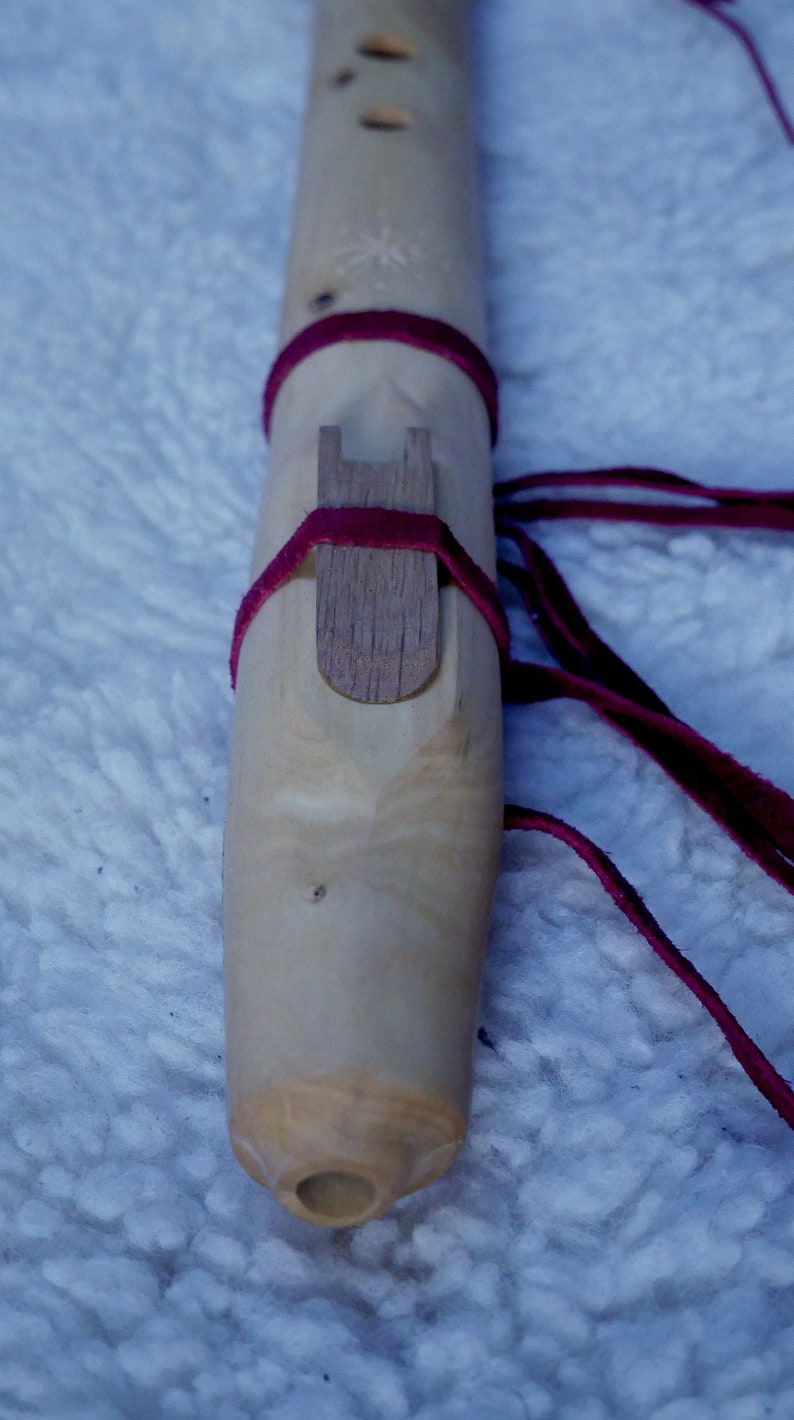 Siyotanka Flute/fm Native American Flute in Boxwood dimension 55cm ...