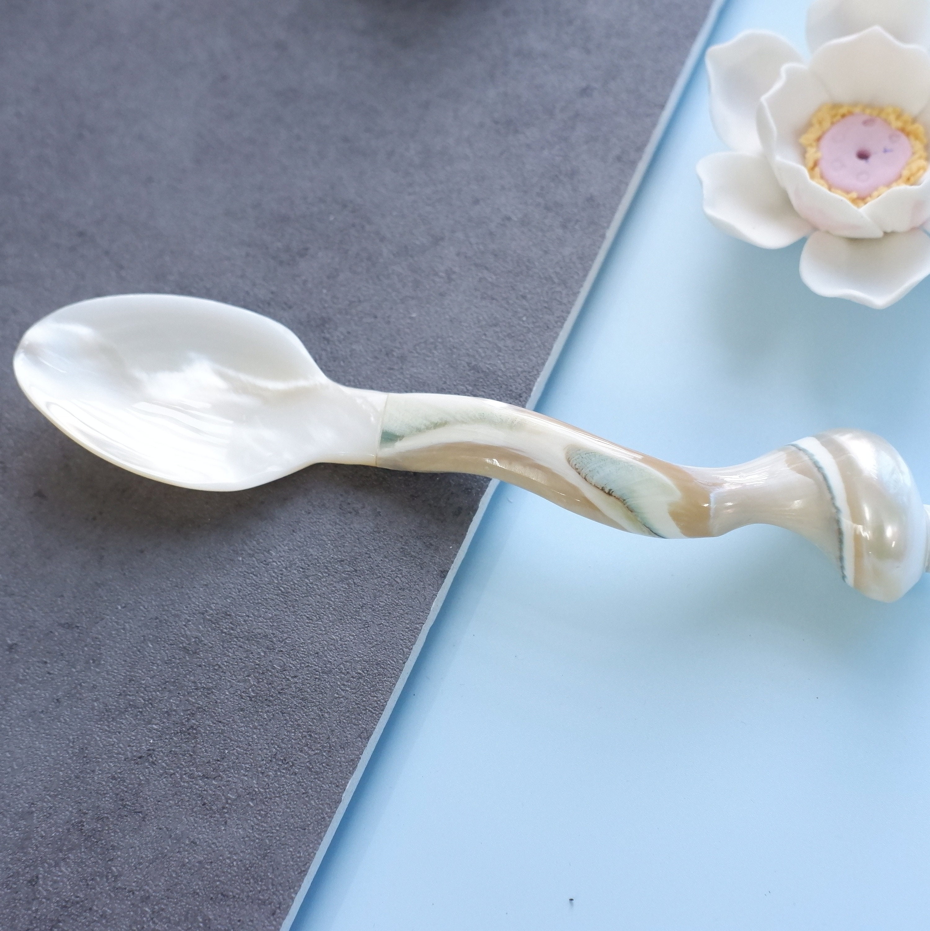 Handmade Mother of Pearl Caviar Spoon, Personalized Caviar Spoon, Shell ...