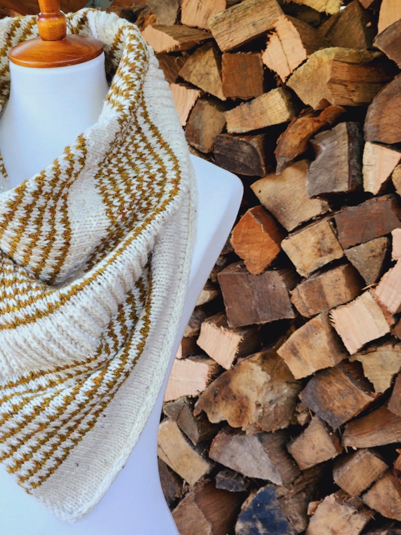 Cross Keys Cowl Knitting Pattern PDF - Etsy