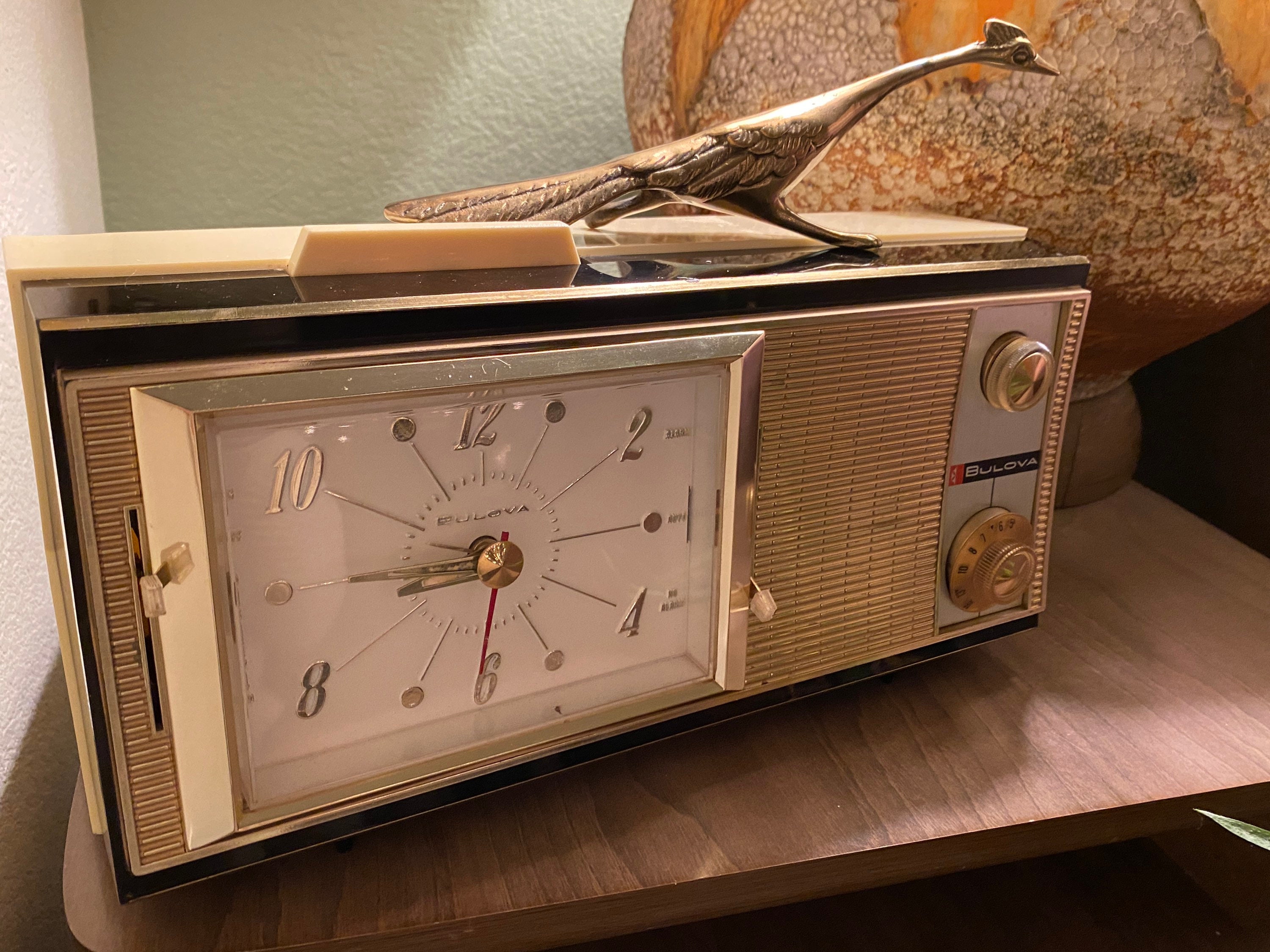 Vintage Bulova Clock Radio - Model 400 Series - Etsy