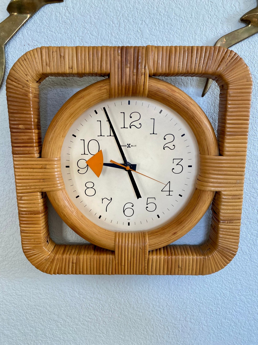 Mid Century Howard Miller Rattan Clock - Etsy