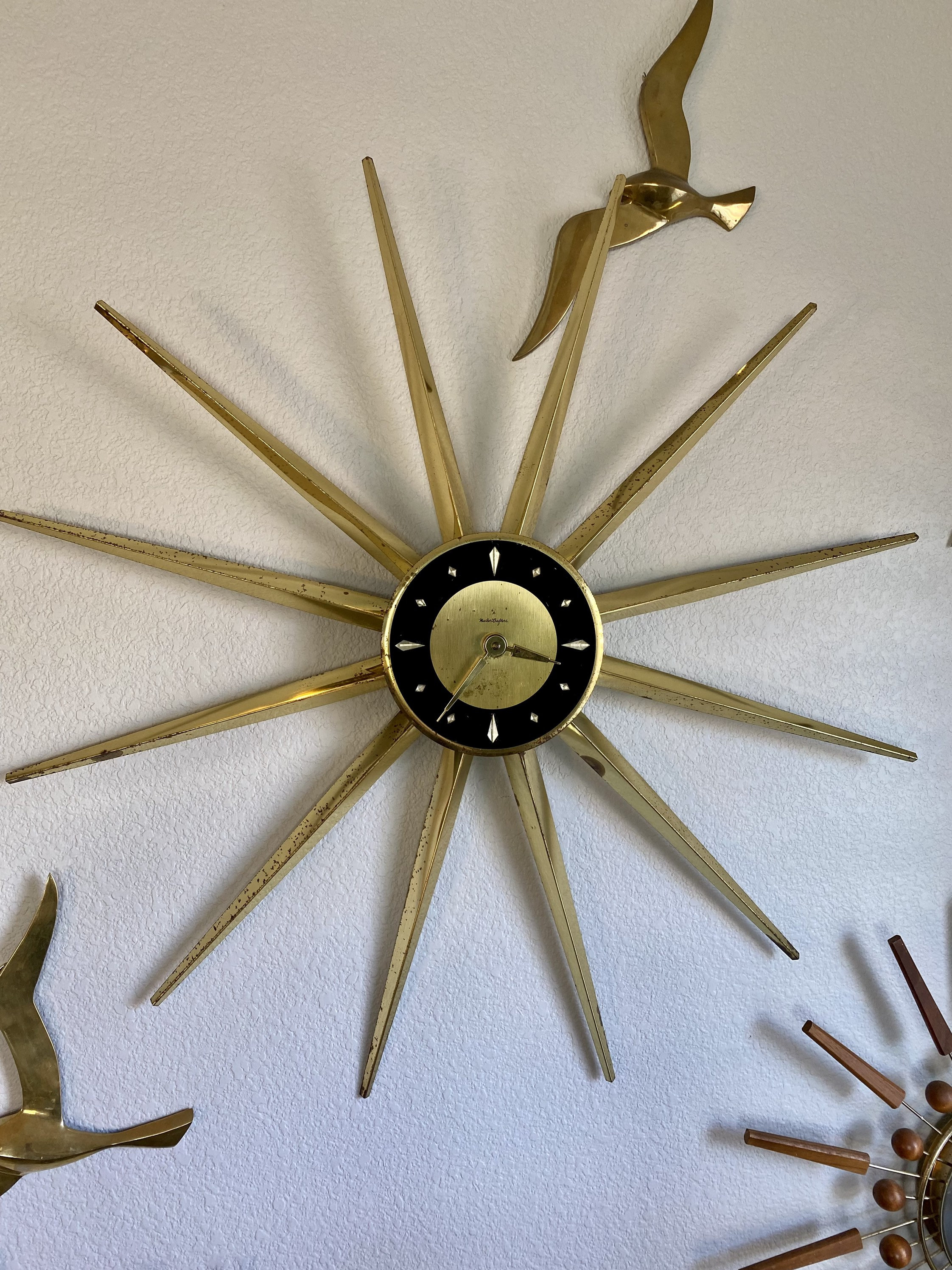 Mastercrafters Starburst Clocks