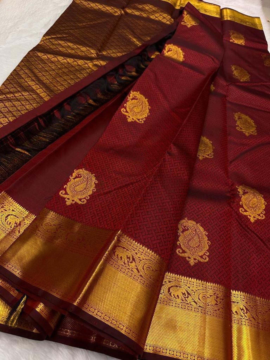 Banarasi Saree Light Weight Saree for Indian Festivals. Unstcih Blouse ...