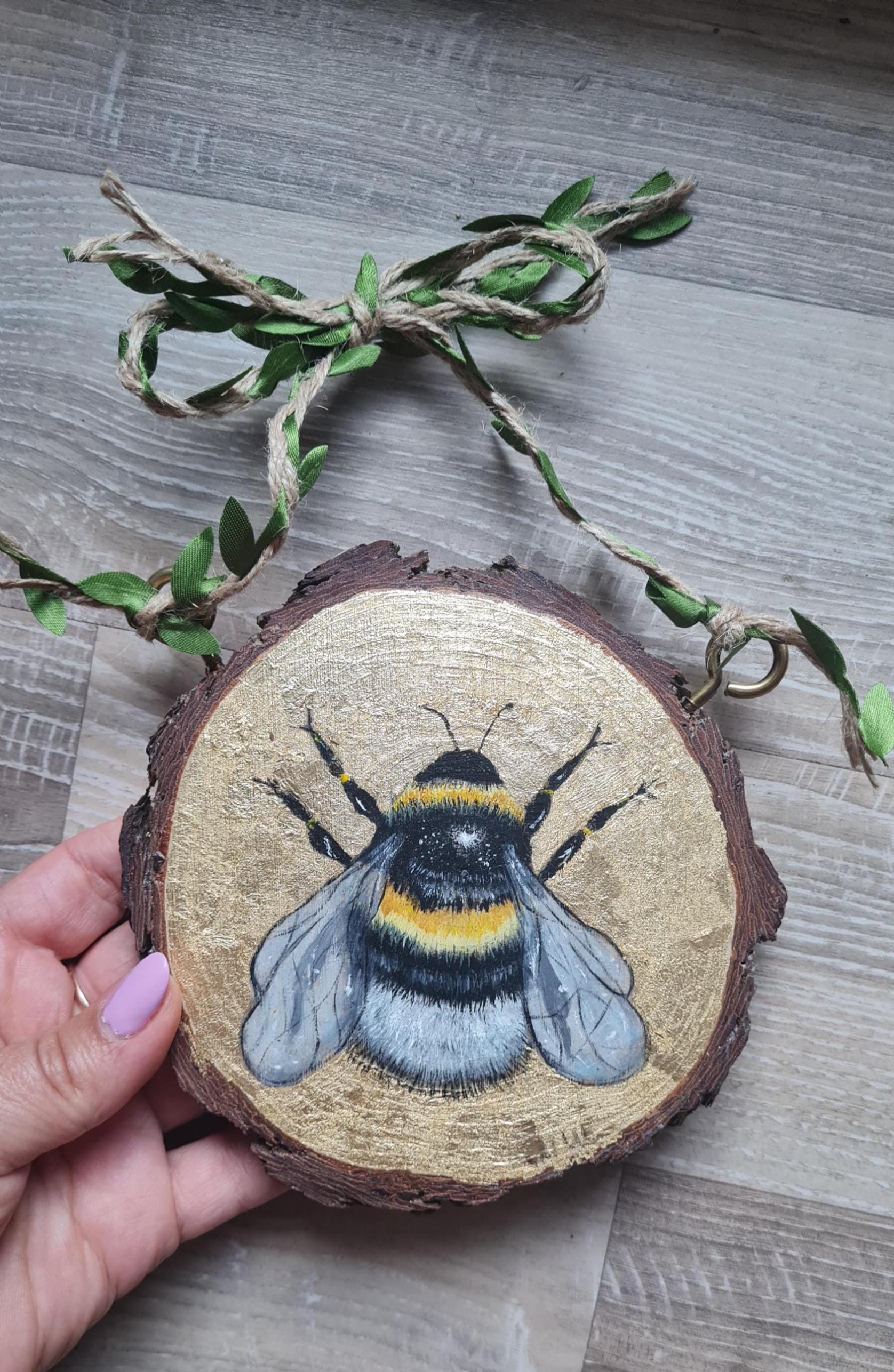 Bumblebee Painting on Wood Slice With Gold – Miniature Wall Art, Nature ...