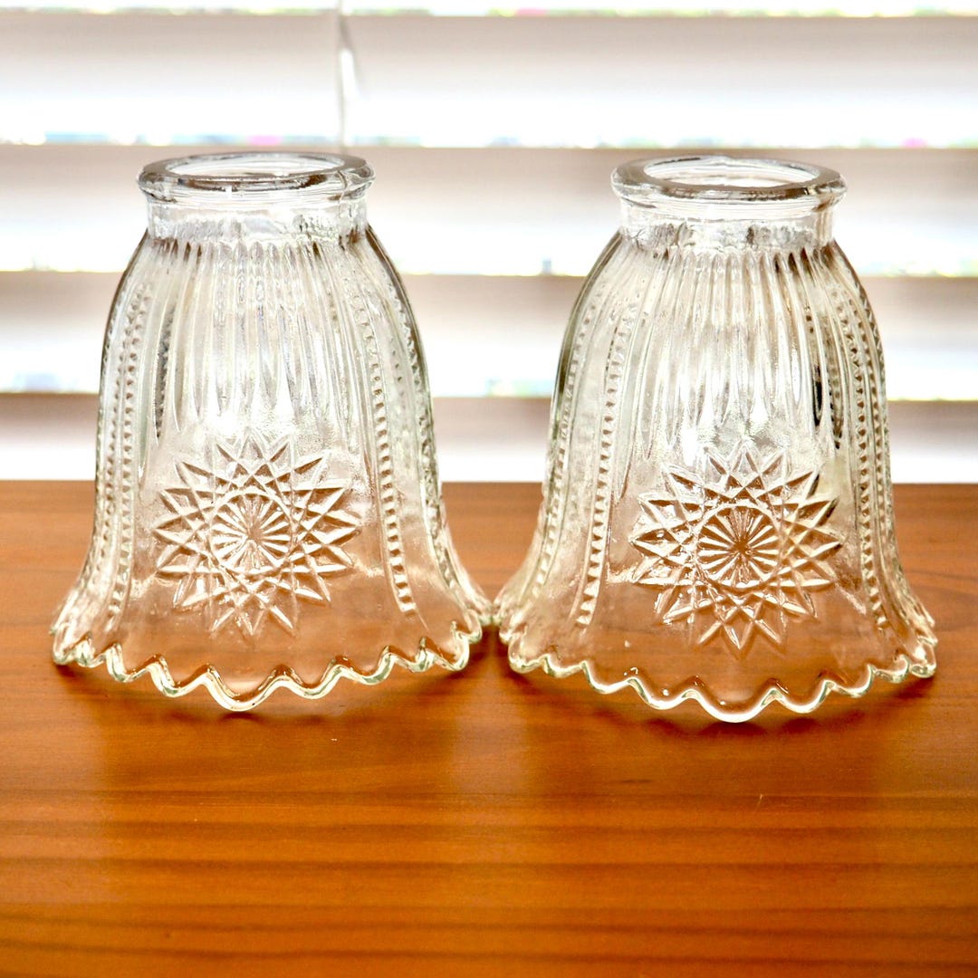 Vintage Clear Glass Lamp Shades With Atomic Starburst and Ribbed Design ...