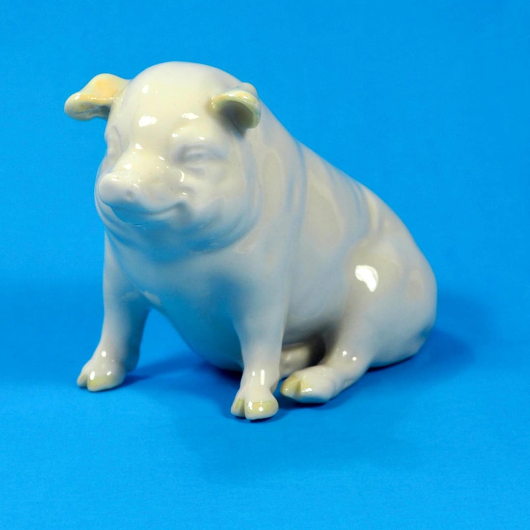 Belleek Pottery Ireland Pig Figurine – 6th Mark (1965-1980) – Irish ...