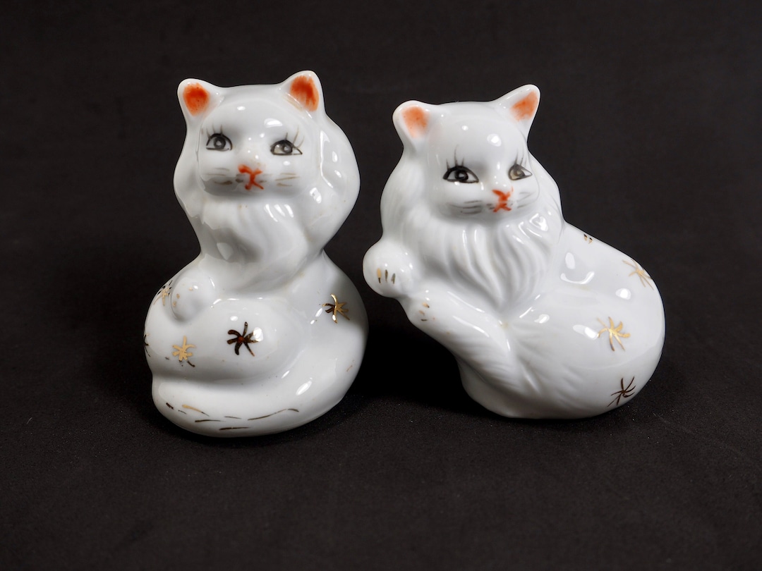 Vintage White Porcelain Cat Figurines set of 2 Approximately 3 High - Etsy