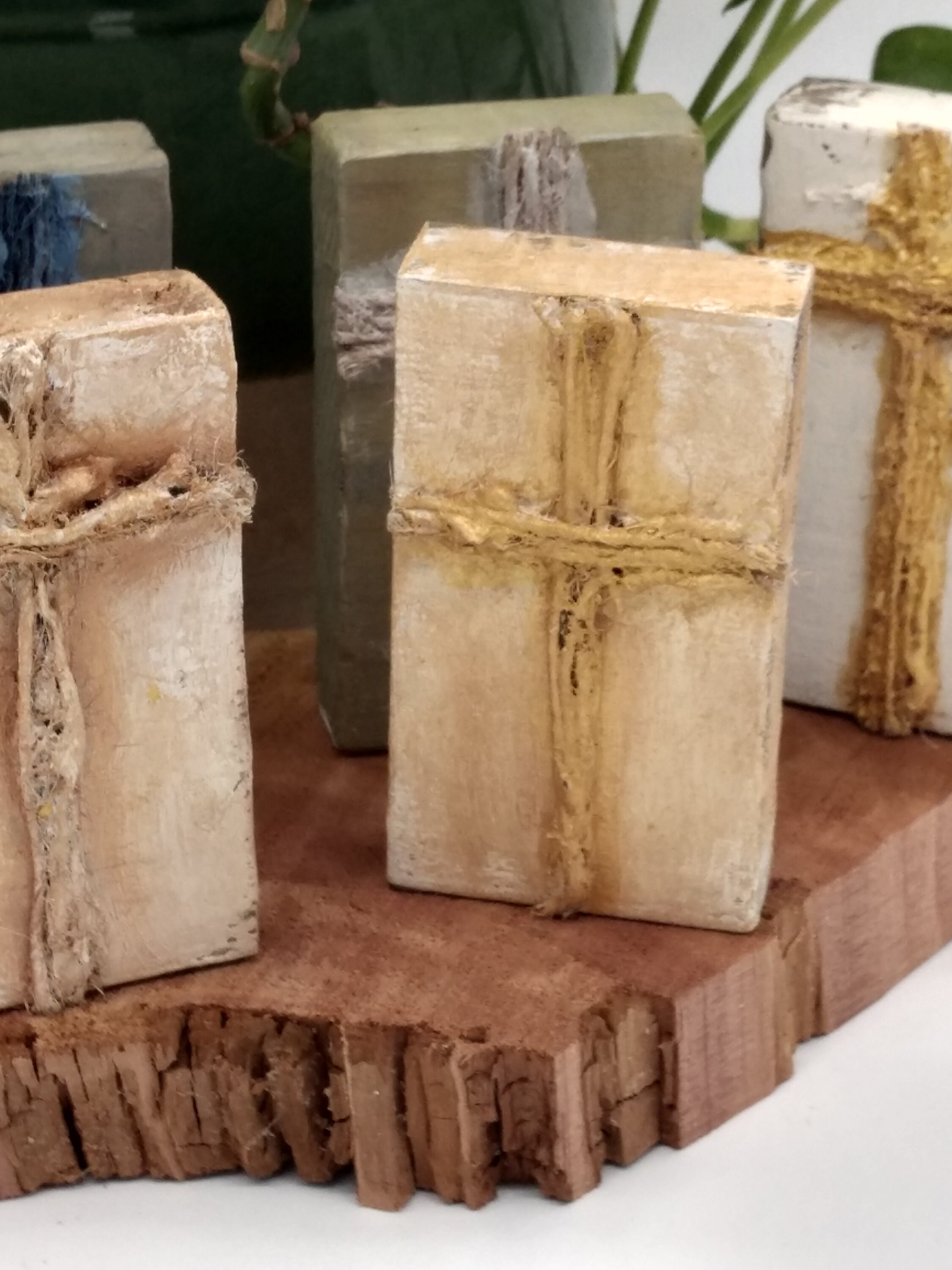 Rugged Cross in Twine ~ Christian Cross ~ Gospel ~ Worship ~ Shelf ...