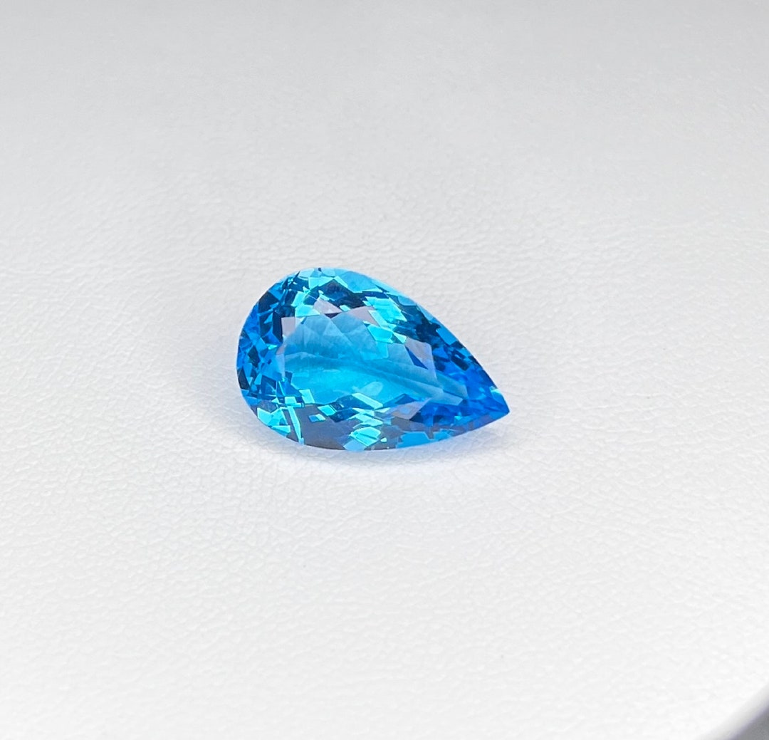 Natural Swiss Blue Topaz Pear Shape Loose Faceted Amazing Cut Gemstone ...