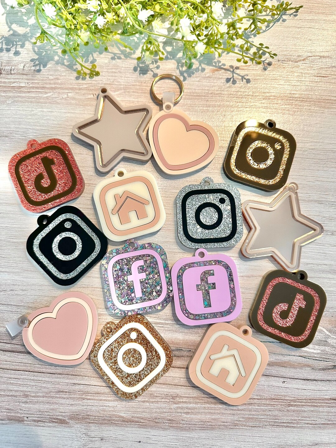 Customizable Digital Tap Business Card Keychain With NFC Technology - Etsy