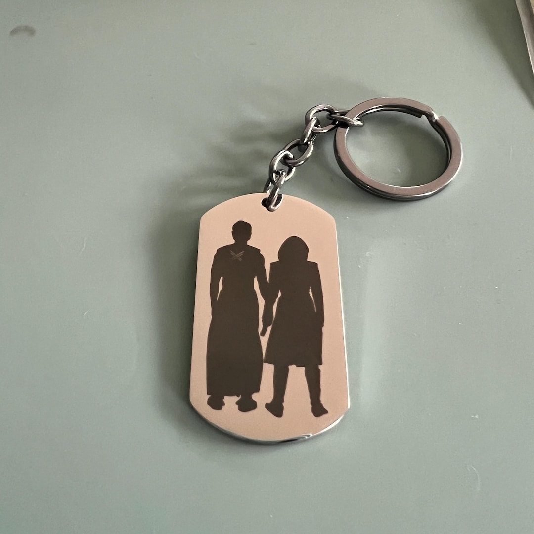 The Acolyte Oshamir Keychain - Etsy