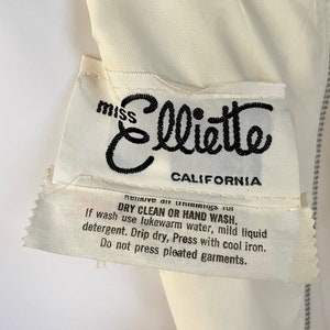 True Vintage 70s Medium Miss Elliette Yellow and White - Etsy