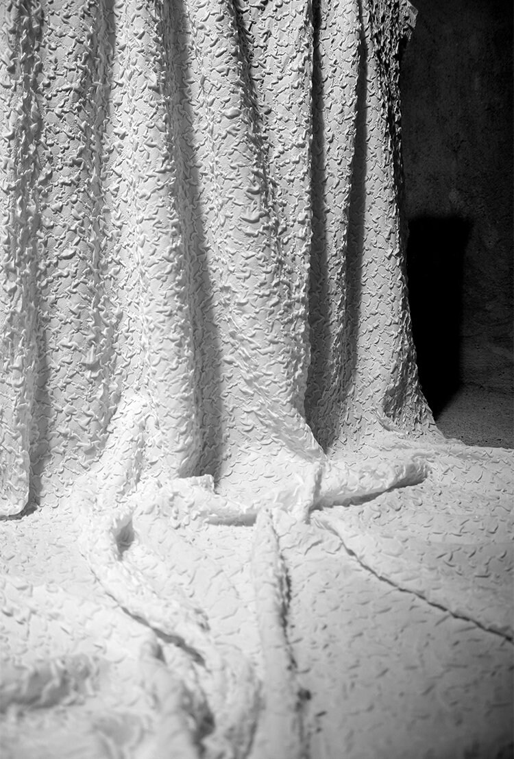 White Pleated Fabric, Concave Convex Texture Fabric, Chiffon Fashion ...