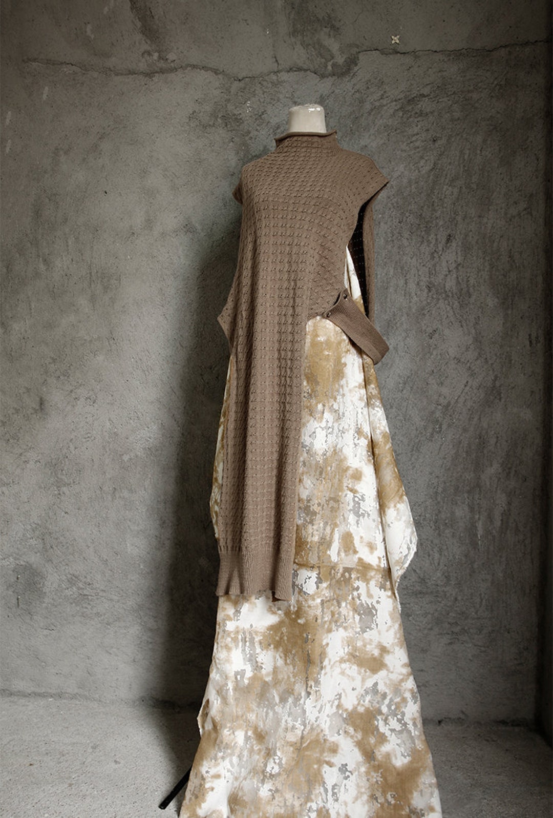 1 Yard Elegance Burnout Fabric, Ablaze Textured Fabric, Tan-white Translucent Tie-dye Fabric for ...