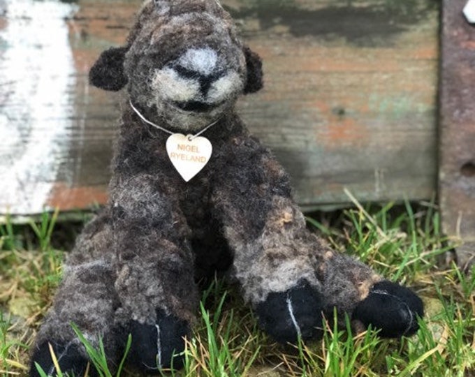 Eweloveshop (by Meryl Sheep) - Etsy UK