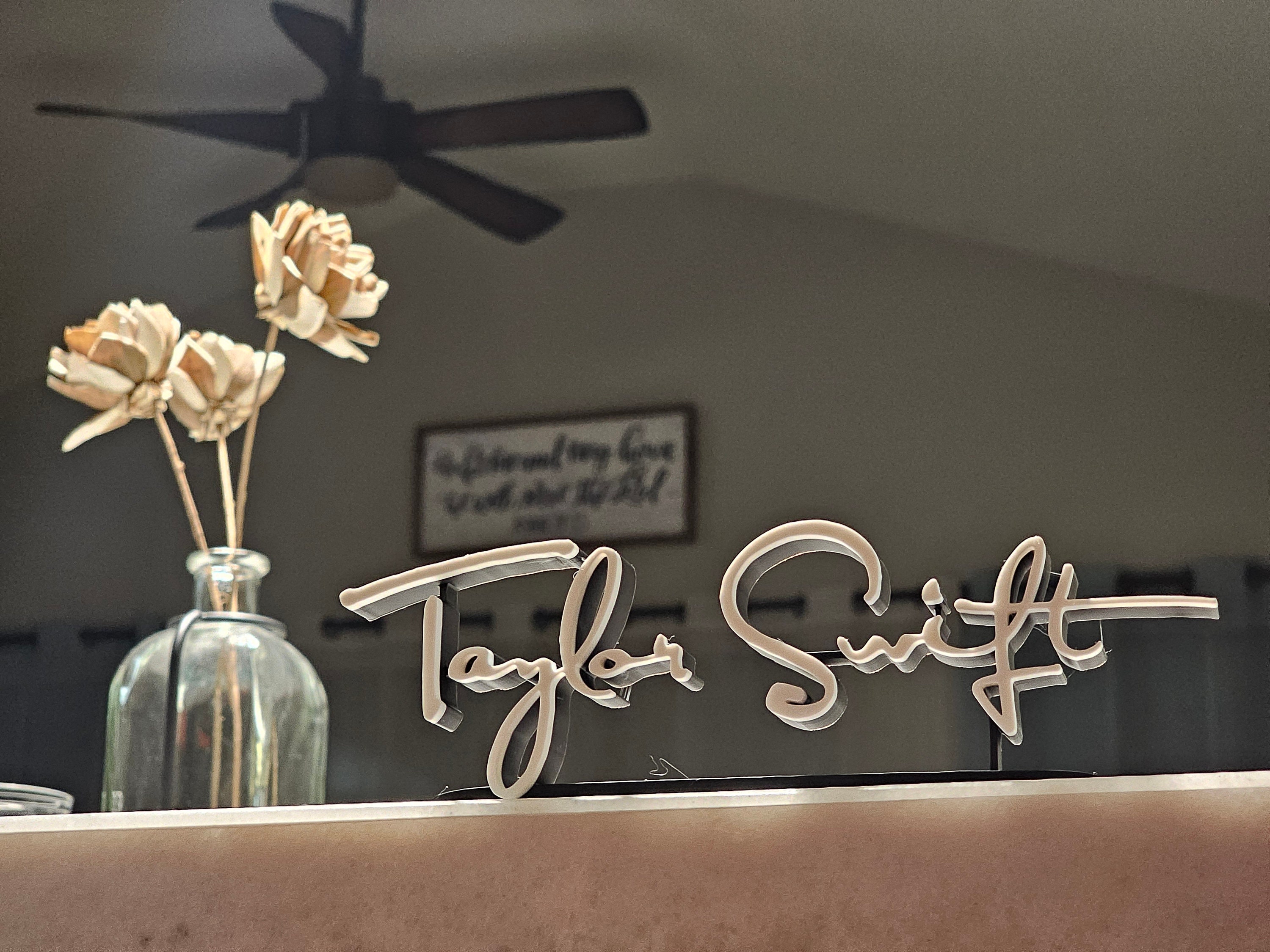 Taylor Swift Signature (two-tone) - 3D Printed - Etsy